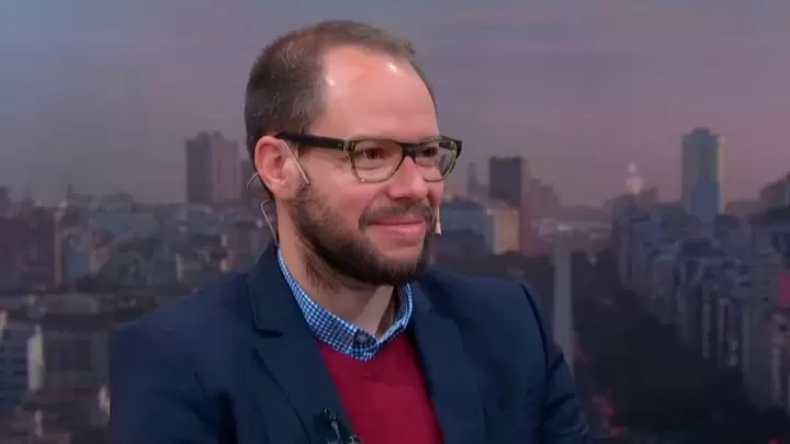 Pablo Roma: "Larreta quiere correrse de la grieta pero no recibe las ...