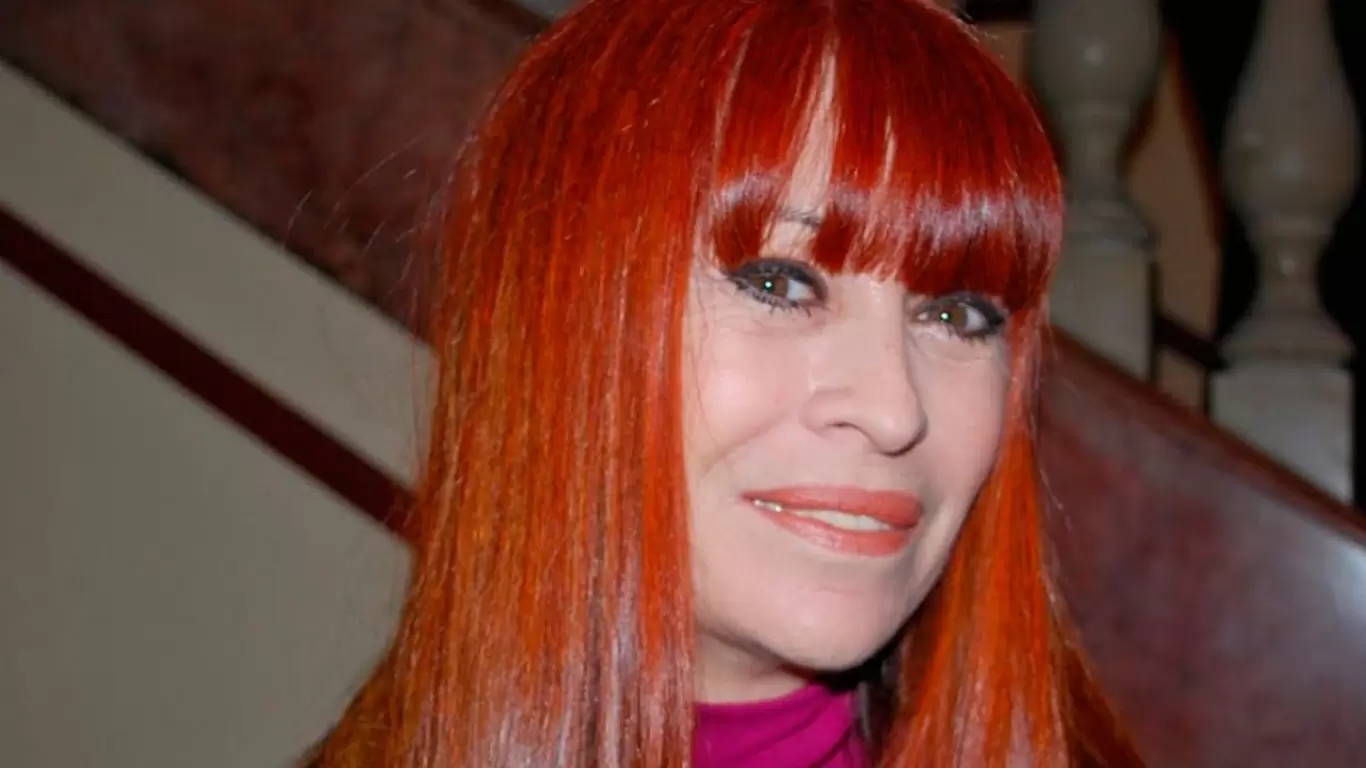 "Fui la primera cantante femenina en grabarle un tema al Paz Martinez ...
