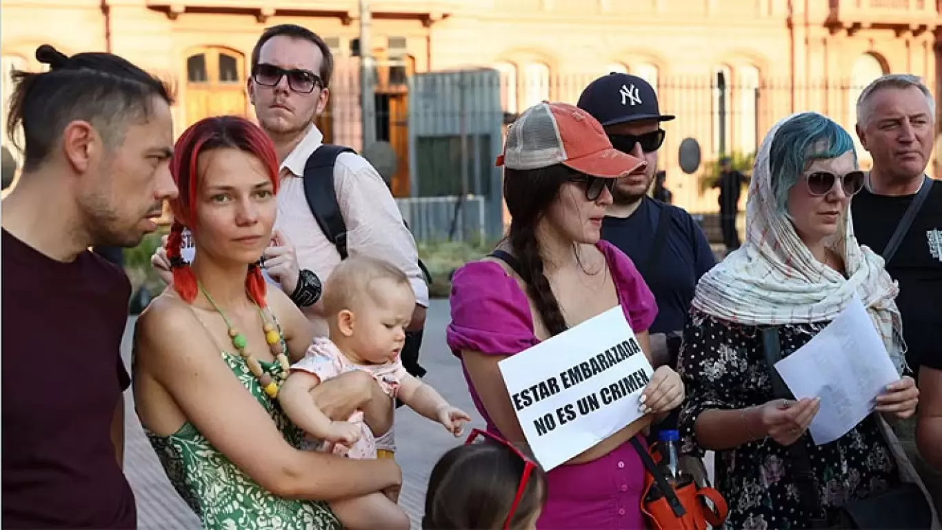 Christian Rubilar: "A mis clientas las trataron como esclavas ...