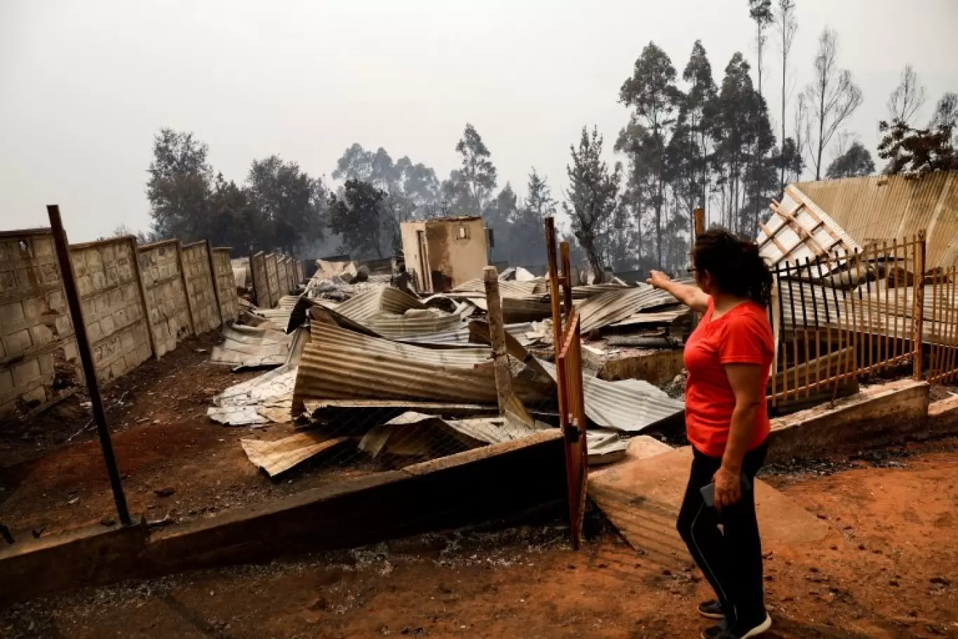 Incendios consumen 8.000 hectáreas en Chile y el Gobierno amplía la ...