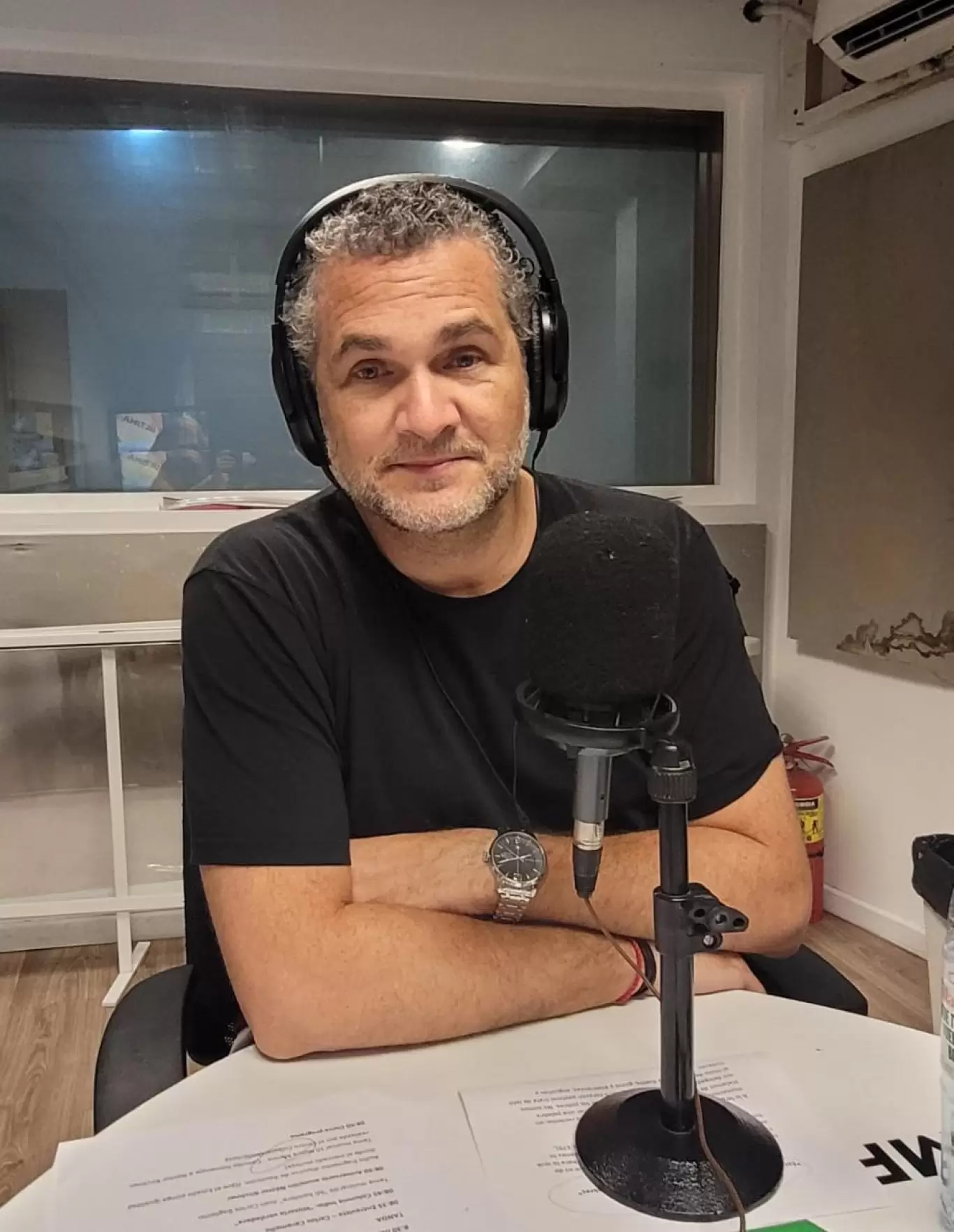 Editorial de Fernando Borroni: "Politizar, politizar, politizar ...